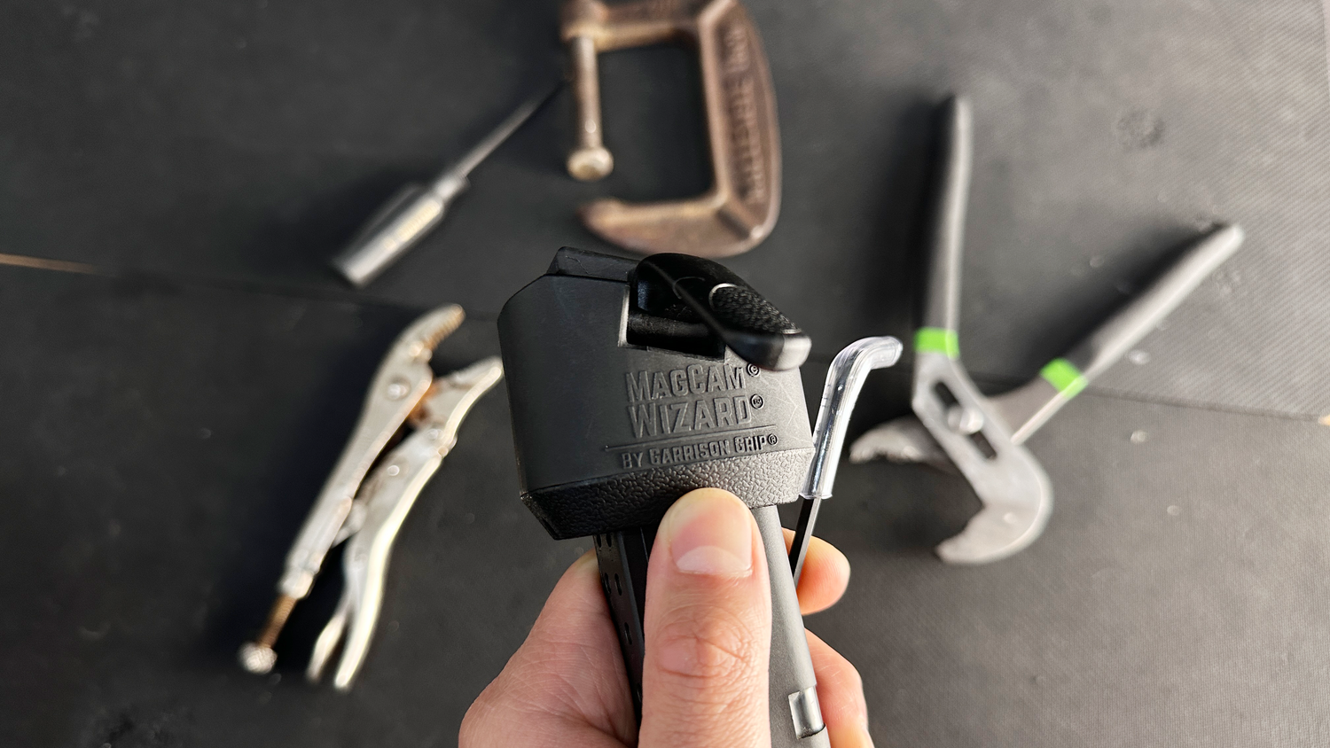 4 Methods For Glock Magazine Disassembly – Slip 2000